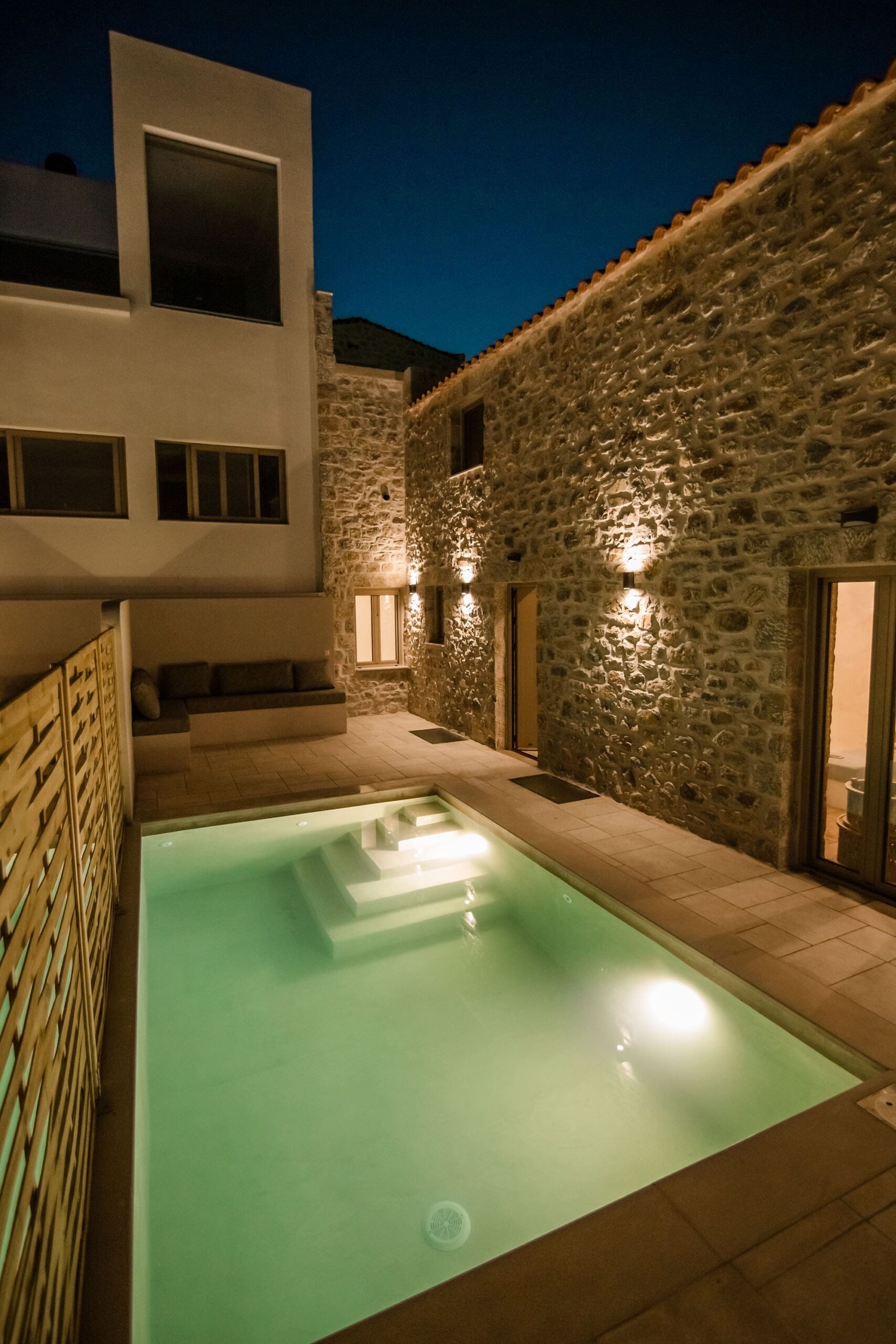 Mani Luxury Villas in Gytheio with Private Pools – Mani Luxury Suites